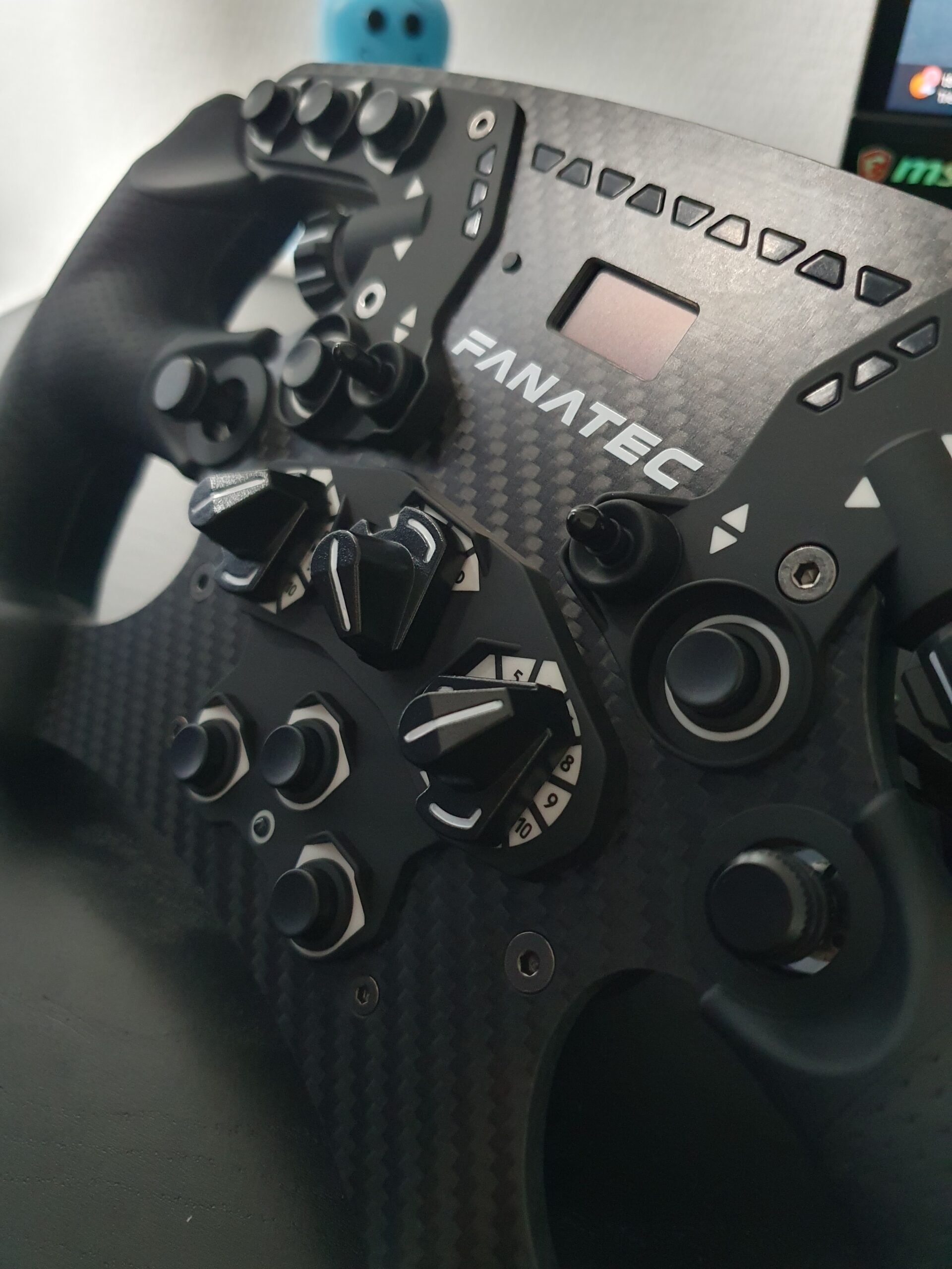 Avis & Test du Fanatec Clubsport Formula V2.5 : Parfait pour la F1 ...